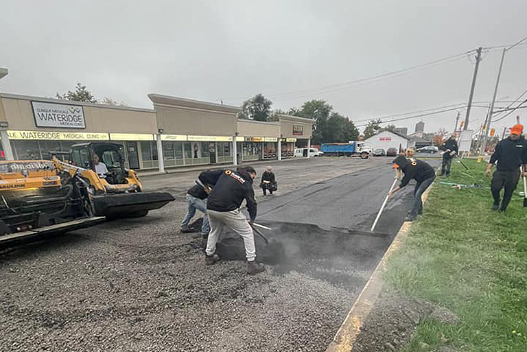 Mastering Asphalt Paving Standards: A Complete Guide - Black Tar ...